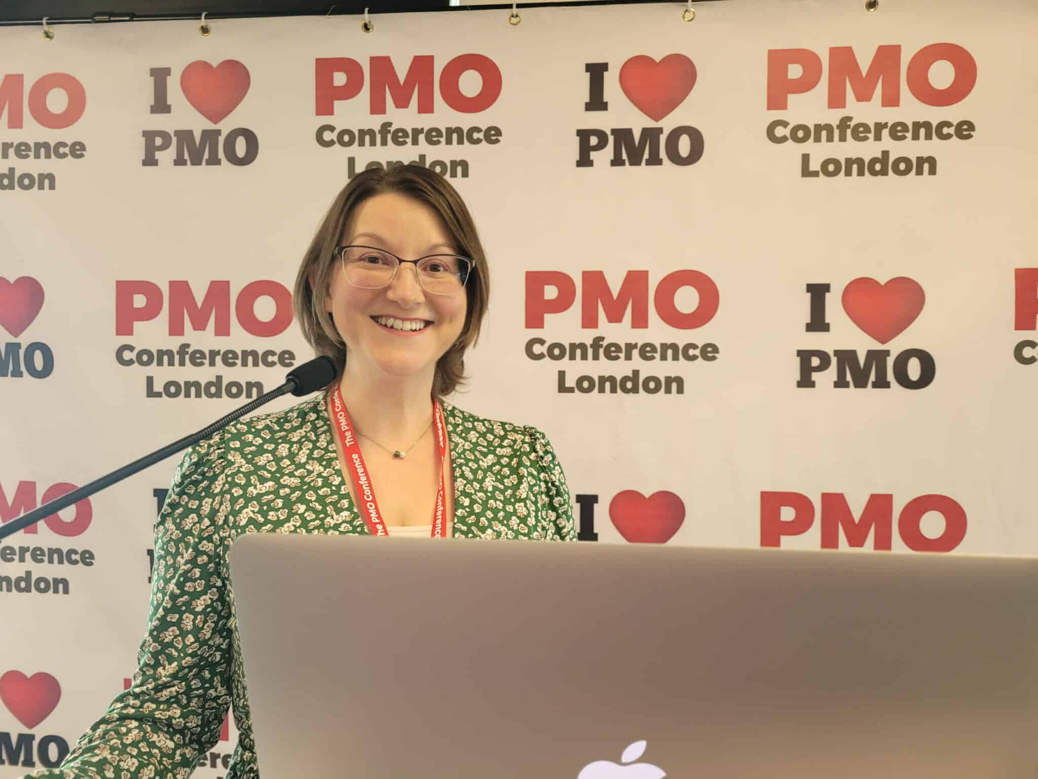 About – Elizabeth Harrin